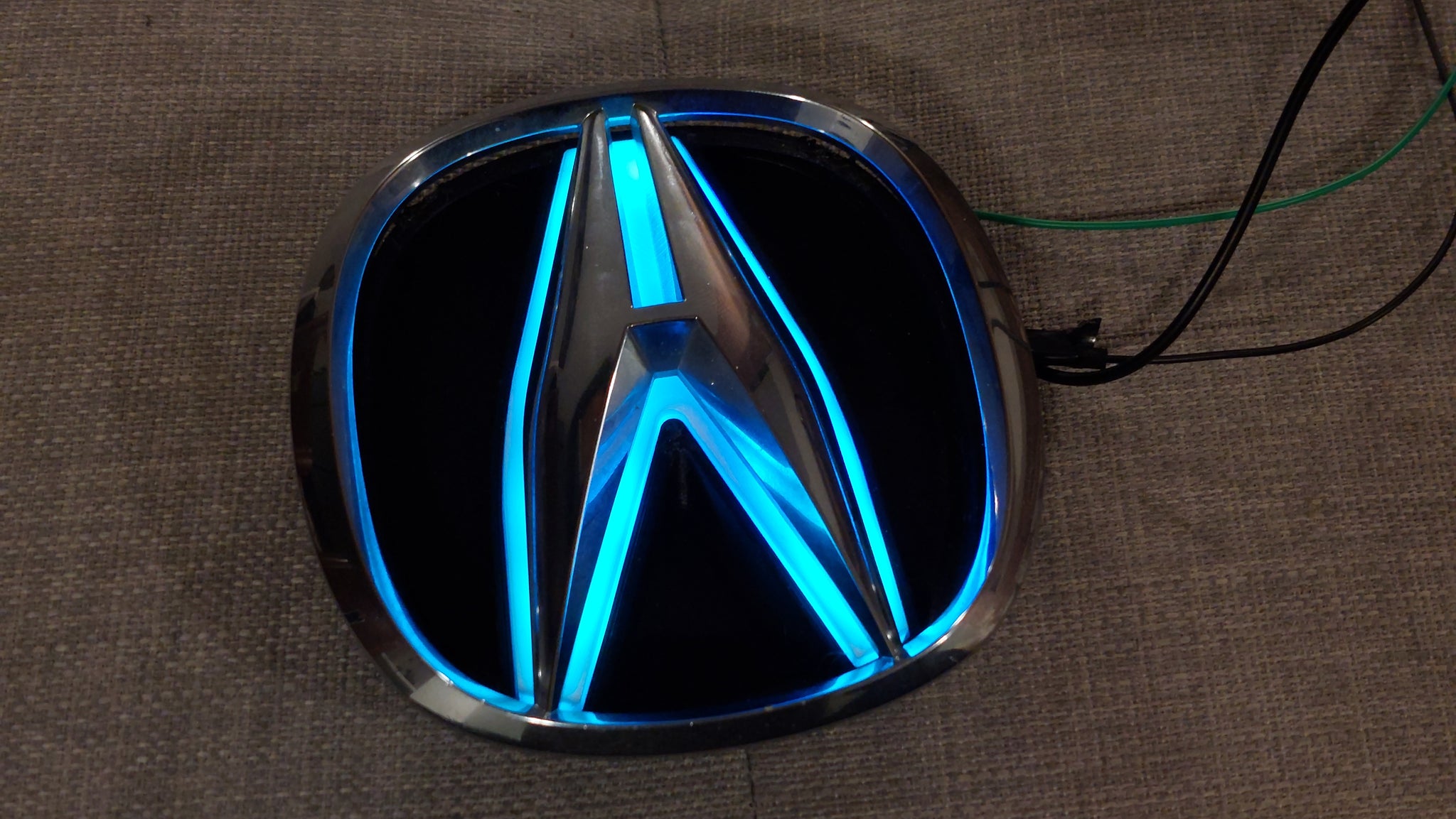 Acura TL Front LED Emblem – TK Autotech Innovation